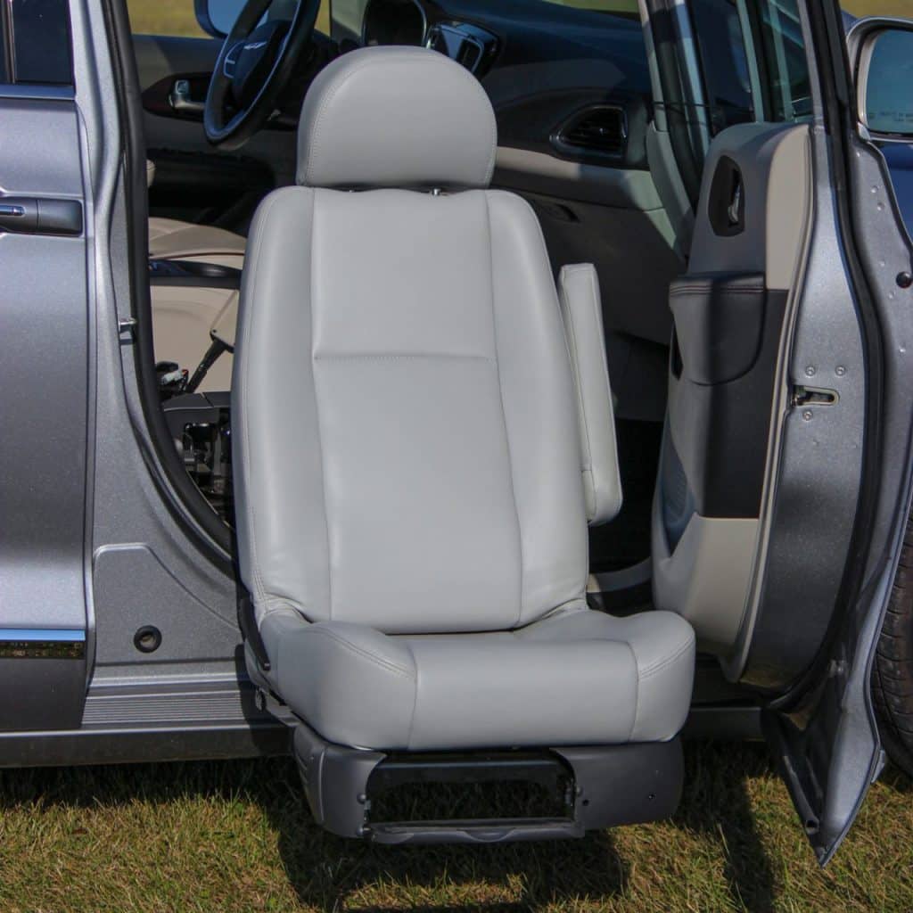 BraunAbility Turny Evo: Swivel Seat for Trucks, Vans, and SUVs | Access ...